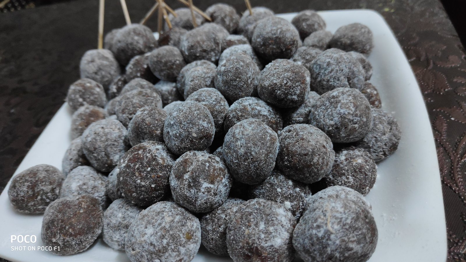 gata gat amla aur khajur ke